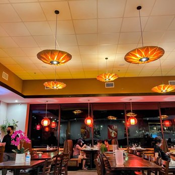 Szechuan restaurant store