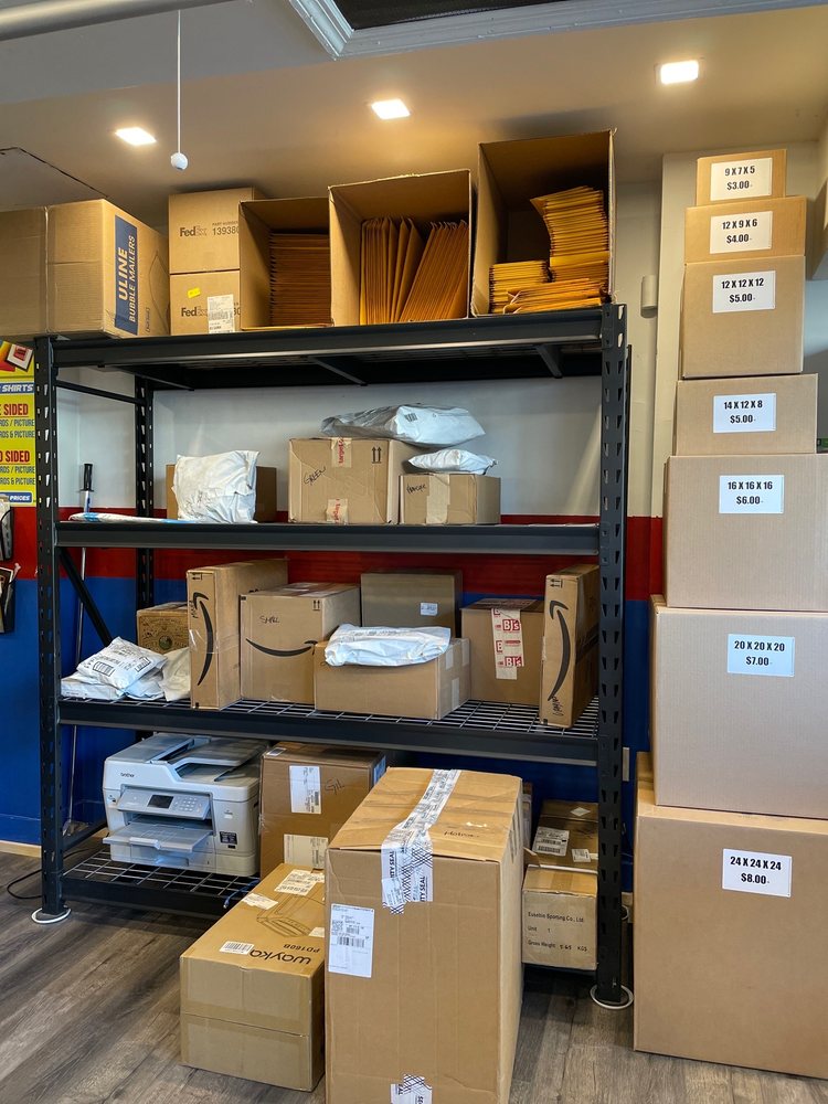 MAILROOM SHIPPING CENTER - Updated March 2025 - 12 Photos - 928 Myrtle ...