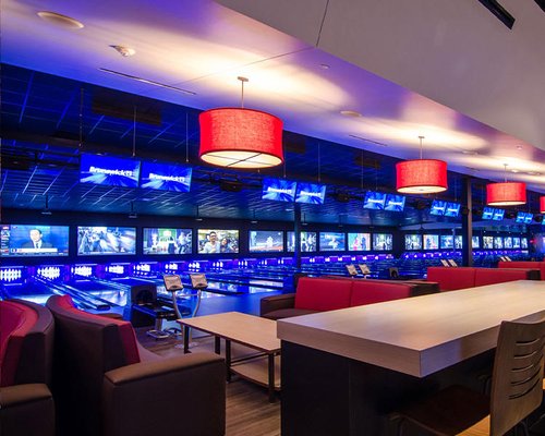 PINSTACK - 145 Photos & 245 Reviews - 635 Central Expy N, Allen, Texas ...