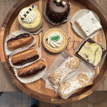 VITO’S BAKERY - Updated December 2025 - 209 Photos & 149 Reviews ...