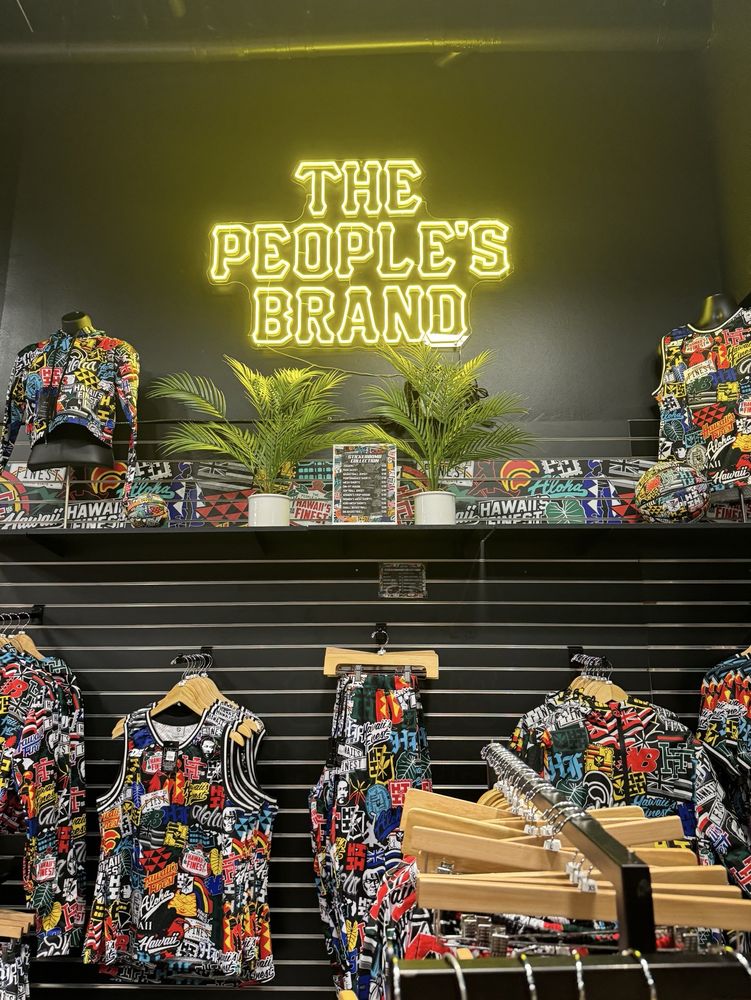 HAWAII’S FINEST CLOTHING - Updated August 2024 - 93 Photos & 81 Reviews ...