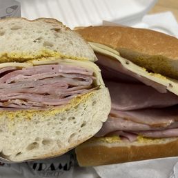 PASTRAMI HOUSE - Updated August 2025 - 76 Photos & 79 Reviews - 82 ...