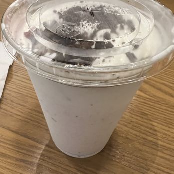 MOOYAH BURGERS, FRIES & SHAKES - Updated August 2025 - 127 Photos & 68 ...