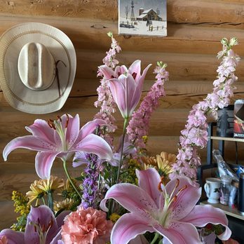 RAZZLE DAZZLE FLOWERS & GIFTS - Updated October 2025 - 114 Photos & 89 ...