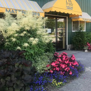 MAINE STATE PRISON SHOWROOM - Updated June 2025 - 89 Photos & 56 ...