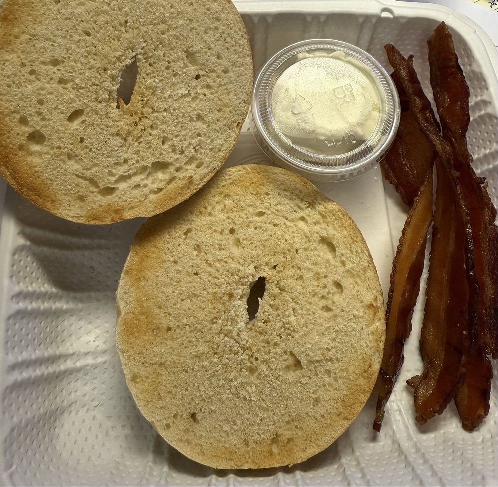 WIKI WIKI DRIVE INN - Updated December 2025 - 73 Photos & 43 Reviews ...