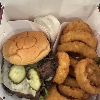 BURGER 3000 - Updated July 2025 - 624 Photos & 717 Reviews - 9846 Mason ...
