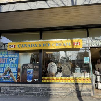 COWS - Updated June 2025 - 308 Photos & 195 Reviews - 138 Banff Avenue ...