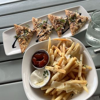 3UP ROOFTOP LOUNGE - Updated July 2025 - 218 Photos & 149 Reviews - 201 ...