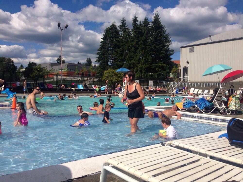 EDGEBROOK SWIM AND TENNIS CLUB - Updated April 2026 - 13454 SE Newport ...