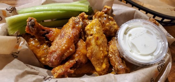 BUFFALO WING FACTORY - 150 Photos & 309 Reviews - 13067 Lee Jackson ...
