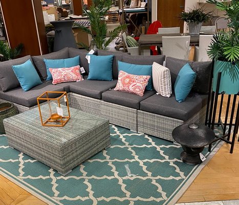 OAK VIEW MALL - Updated May 2025 - 23 Photos & 35 Reviews - 3001 S ...