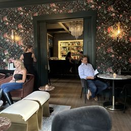 PRELUDE - Updated March 2025 - 77 Photos & 23 Reviews - 707 W 10th St ...