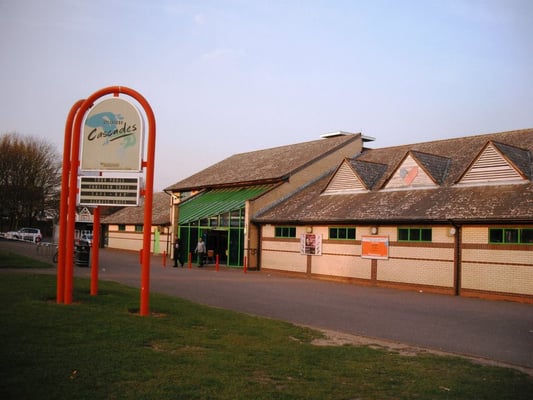 STECHFORD CASCADES & FITNESS CENTRE - Updated September 2025 - Station ...