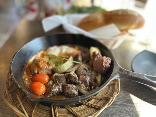 SAIGON OI - Updated November 2025 - 2501 Photos & 733 Reviews - 6835 ...