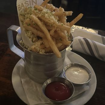BASIN 141 - Updated November 2024 - 893 Photos & 720 Reviews - 2265 ...