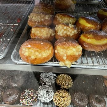THE DONUT MAN - Updated January 2025 - 1374 Photos & 518 Reviews - 317 ...
