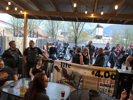 KNUCKLEHEAD TAVERN - Updated October 2025 - 29 Photos & 14 Reviews ...