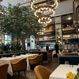 CAFÉ CARMELLINI - Updated December 2025 - 463 Photos & 110 Reviews - 250 Fifth Avenue, New York ...