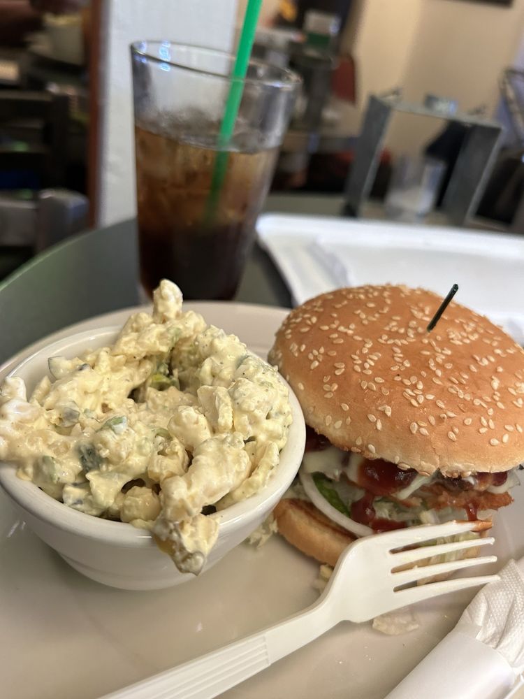 Gray Goat Bar And Grill