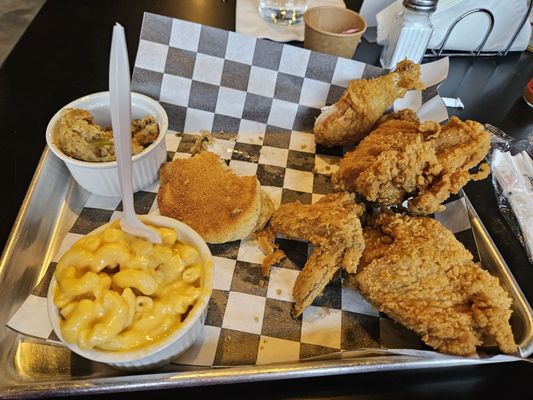 LUCRETIA’S KITCHEN - Updated June 2025 - 65 Photos & 68 Reviews - 617 W ...