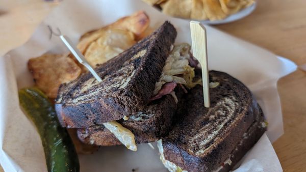 CALAPOOIA BREWING COMPANY - Updated October 2025 - 157 Photos & 262 ...