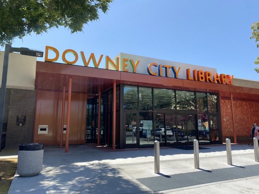 DOWNEY CITY LIBRARY - Updated May 2025 - 80 Photos & 69 Reviews - 11121 ...