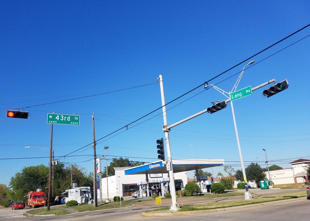 BREAK TIME CORNER MARKET - Updated October 2025 - 6530 W 43rd St ...