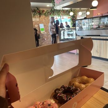 MOCHI MAMA - Updated July 2025 - 125 Photos & 22 Reviews - 4800 ...