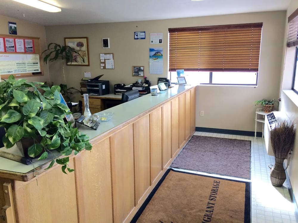 EMIGRANT STORAGE - Updated July 2025 - 11 Reviews - 450 Howard Dr ...