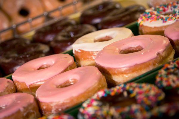 DONUT COUNTRY - Updated August 2025 - 114 Photos & 163 Reviews - 1311 ...