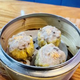 GINGER DIM SUM - Updated December 2025 - 180 Photos & 125 Reviews ...