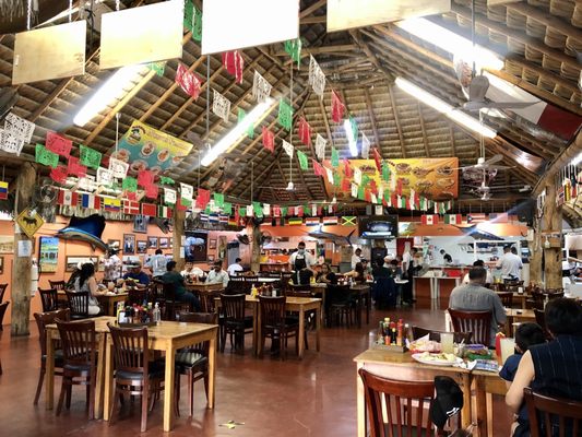 EL TORO GUERO - 453 Photos & 240 Reviews - Seafood - Calle Ildefonso ...