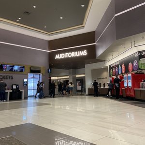 AMC DINE-IN TOPANGA 12 - 193 Photos & 191 Reviews - 6600 Topanga Canyon ...