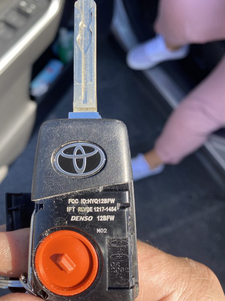 AUTO KEYS ON THE GO - Updated November 2025 - 12 Photos - Newburgh, New ...