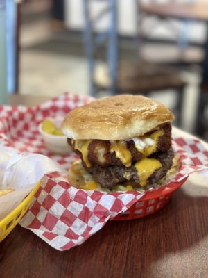 MEAN BURGER - Updated December 2025 - 118 Photos & 144 Reviews - 9441 ...