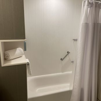 COURTYARD RENO DOWNTOWN/RIVERFRONT - Updated December 2024 - 137 Photos ...