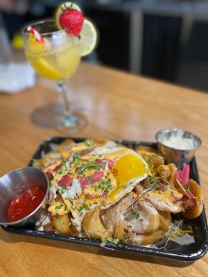 THE PLACE 2 BE - 698 Photos & 259 Reviews - 5 Constitution Plz ...