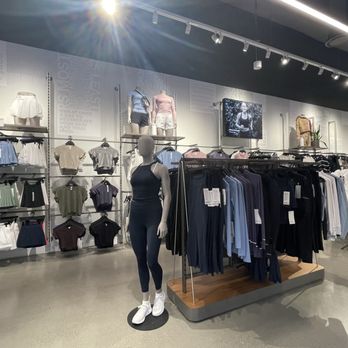 LULULEMON - Updated October 2025 - 398 Photos & 236 Reviews - 1450 Ala ...