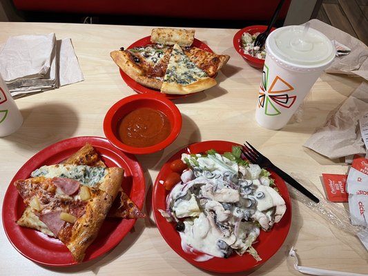 CICIS PIZZA - Updated April 2025 - 17 Photos & 48 Reviews - 3128 Forest ...