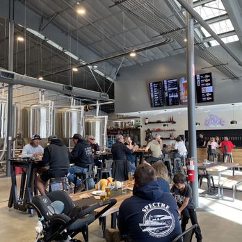 RED ENGINE BREWING COMPANY - 71 Photos & 34 Reviews - 803 Ventura St ...