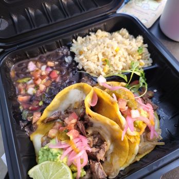 LUNA BISTRO CAFE - Updated May 2025 - 219 Photos & 80 Reviews - 5755 ...