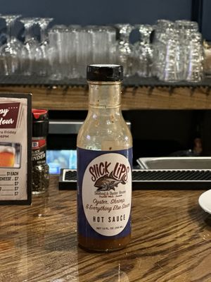 SLICK LIPS - Updated December 2025 - 100 Photos & 85 Reviews - 102 S ...