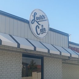 LOUIE’S CAFE - Updated July 2025 - 381 Photos & 259 Reviews - 3322 Lake ...