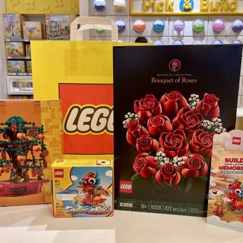 THE LEGO STORE - Updated October 2025 - 423 Photos & 120 Reviews - 1450 ...