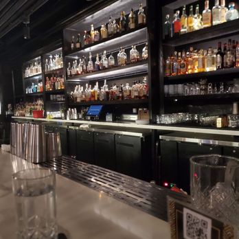 THE WHITE RABBIT - Updated June 2024 - 498 Photos & 365 Reviews - 207 N ...