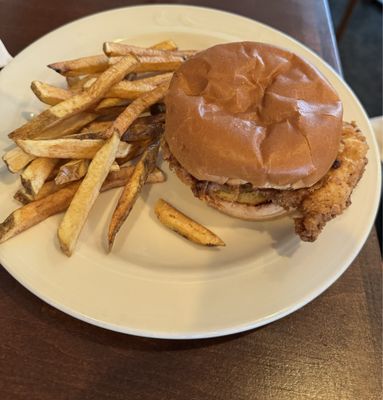 ANOTHER ROUND BAR AND GRILLE - Updated September 2025 - 10 Photos - 625 ...