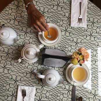 SWAN HOUSE - Updated December 2025 - 24 Photos & 12 Reviews - 225 W ...