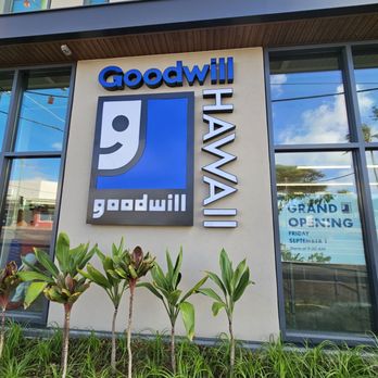 GOODWILL STORE AND DONATION CENTER - Updated August 2025 - 48 Photos ...