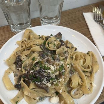 FORMA PASTA FACTORY - Updated May 2024 - 1321 Photos & 726 Reviews - 14 ...